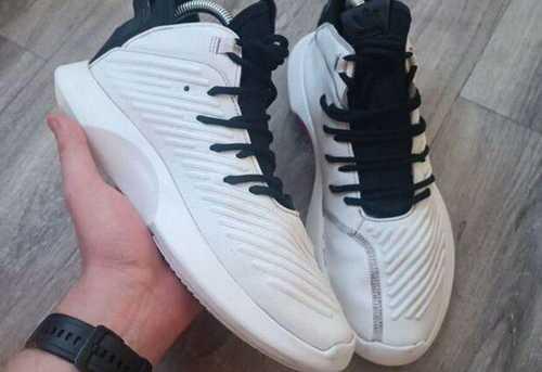 Баскетбольные кроссовки Adidas crazy 1