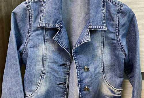 Джинсовая куртка джинсы
