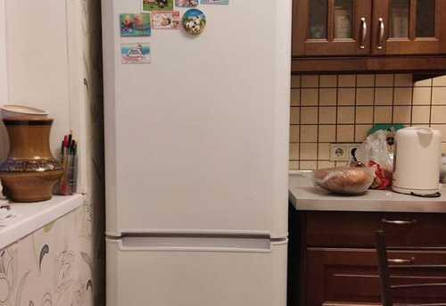 Холодильник indesit на запчасти за самовывоз