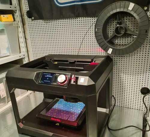 3d принтер Makerbot 5th