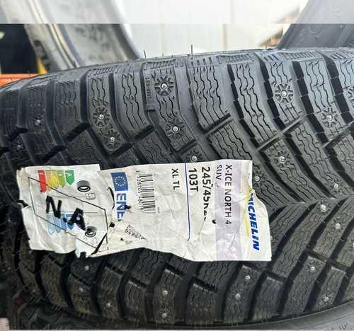 Michelin X-Ice North 4 SUV 245/45 R20 103T