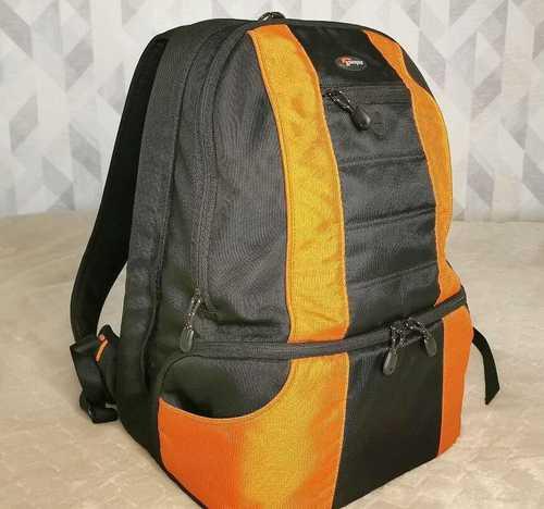 Фоторюкзак Lowepro CompuDaypack