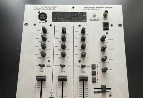 Микшерный пульт behringer