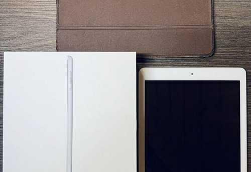 Apple iPad 6th Gen 32 Гб Wi-Fi