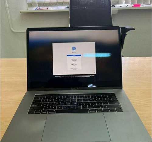 MacBook Pro 15 2018 i9/32/321 циклов