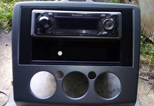 Накладка панели под магнитолу Ford Focus 2 2005-20