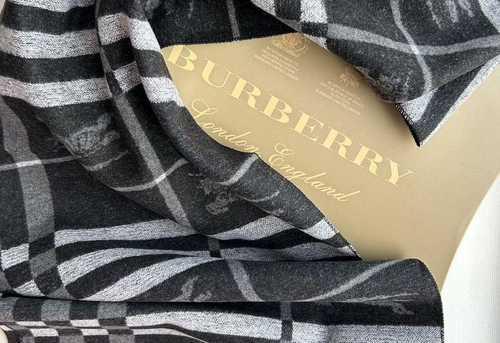 Шарф Burberry черный 30/180 см