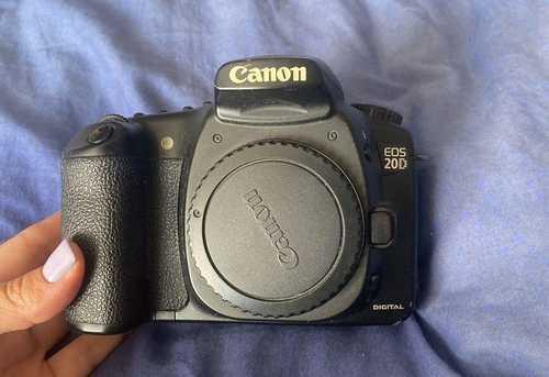 Зеркальный фотоаппарат canon 20D