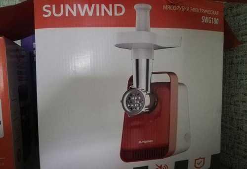 Мясорубка электрическая SunWind SWG 180