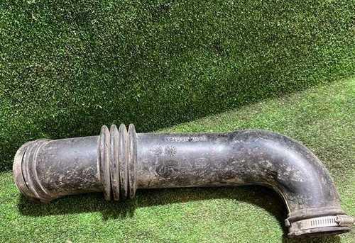 Патрубок впускной двс Ford Focus 1 MK1 split port