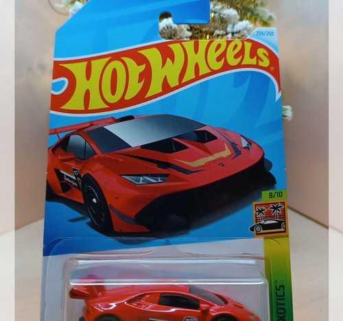 Hot Wheels Lamborghini huracan lp 620 super