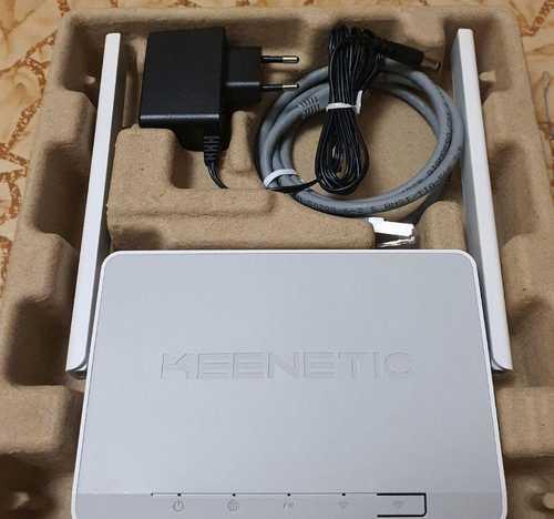 Wifi роутер Keenetic Omni KN-1410 USB для 4G модем