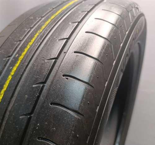 Yokohama Advan Sport V105 235/55 R20 102V