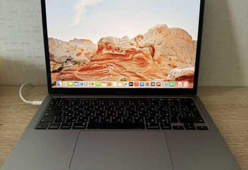 MacBook Pro 13 (2020), 256 ГБ, Core i5, 1.4 ГГц, RAM 8 ГБ, Intel Iris Plus Graphics 645