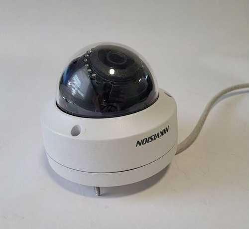 IP-камера Hikvision DS-2CD2122FWD-IS (доставка)