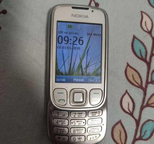 Nokia 6303i Сlassic