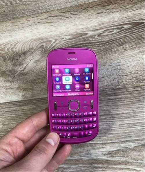 Nokia Asha 200 (Как Новый)