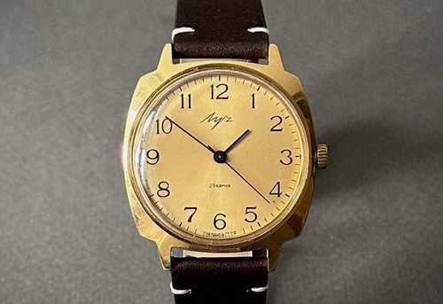 Луч “Черные стрелки” - мужские наручные часы СССР