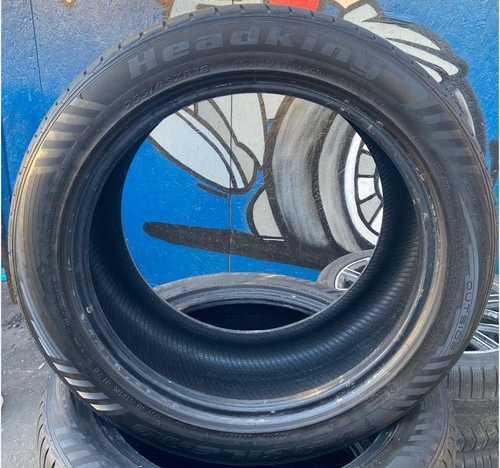 Habilead HF330 255/45 R18 103W