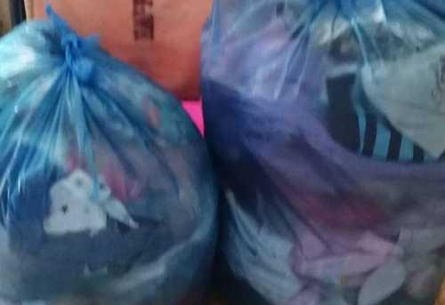 Отдам бесплатно, 2 больших пакеты детской одежды