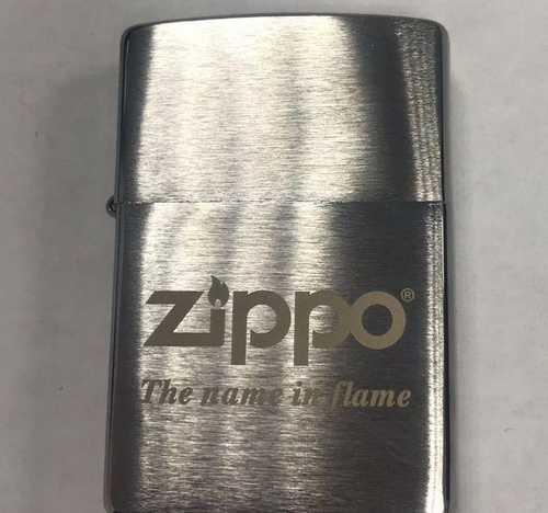 Зажигалка Zippo 200 Name in flame