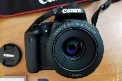 Зеркальный фотоаппарат Сanon EOS 600D