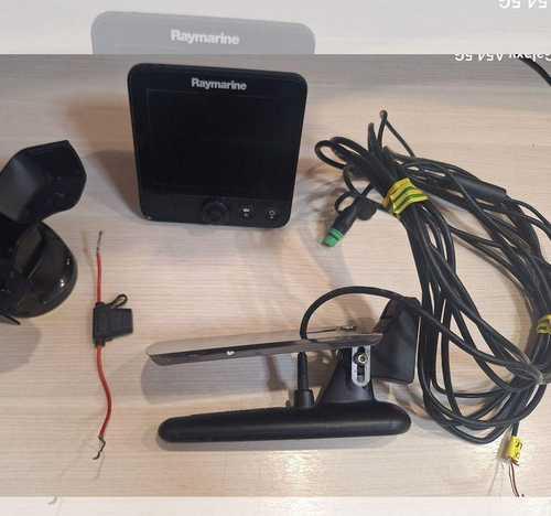 Эхолот-картплоттер Raymarine Dragonfly 6 GPS