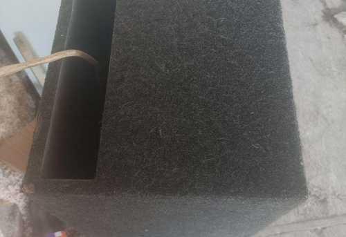 Обменяю короб под subwoofer 12 на маленький