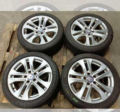 Диски Мерседес W204 R17   Pirelli