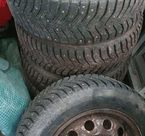 Колеса зимние 175 65 r14 бу