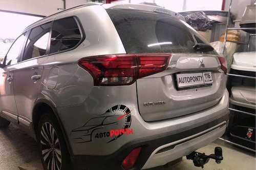 Фаркоп Mitsubishi Outlander с 2016 под квадрат