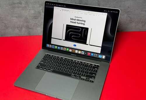 MacBook Pro 16 64GB Ram, 1TB, 8GB VRam