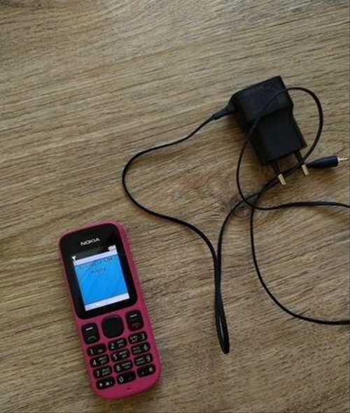Телефон Nokia 100 розовый