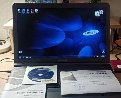 17.3" Ноутбук Samsung RC710 (S03) (HD+)