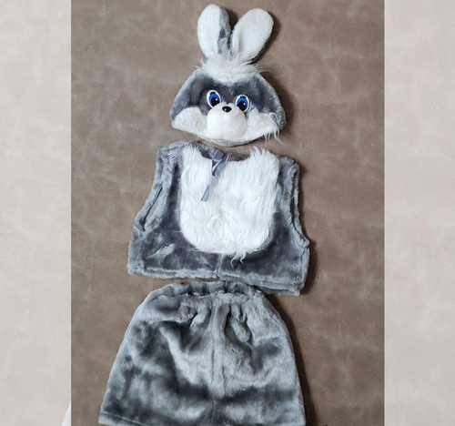 Новогодний костюм зайчик