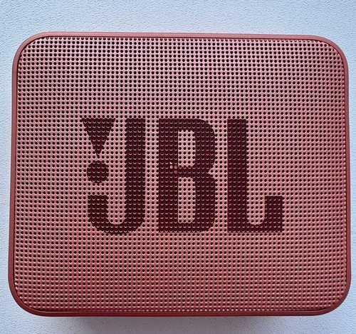 Продам колонку jbl go 2