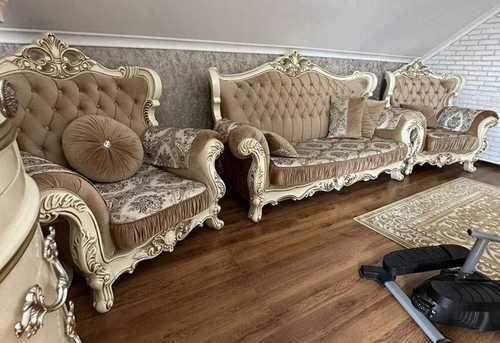 Мягкая мебель диван и кресла бу