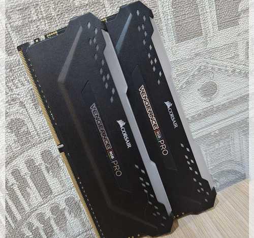 Corsair Vengeance RGB Pro 16Gb/DDR4