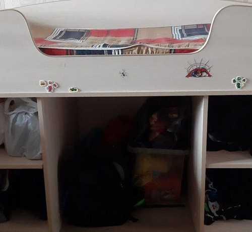 Детская кровать чердак бу со шкафами