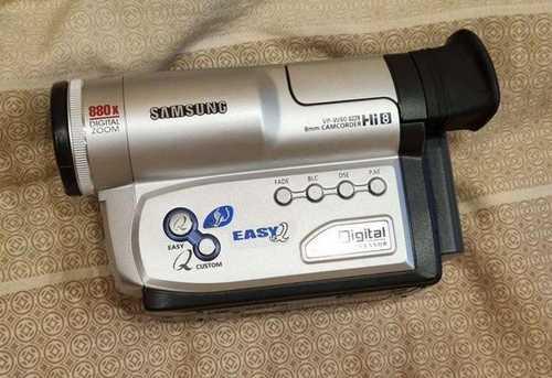 Видеокамера Samsung VP-W80