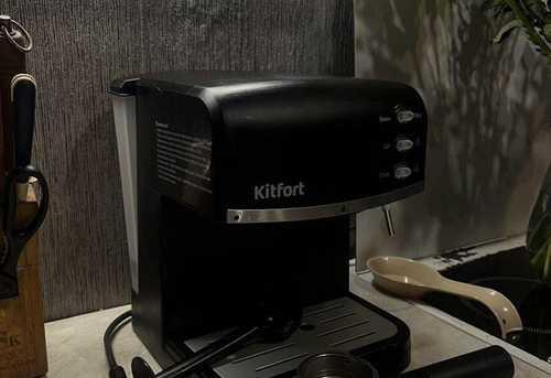 Рожковая кофеварка Kitfort KT-718