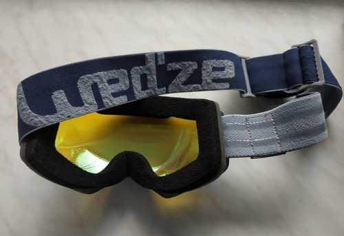 Горные лыжи Atomic + шлем, маска Wedze