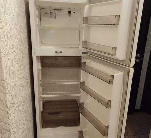 Холодильник Shivaki SR-2300W
