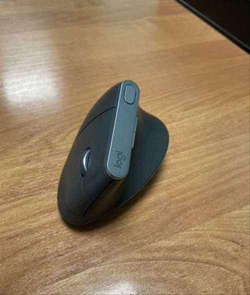 Мышь Logitech MX Vertical