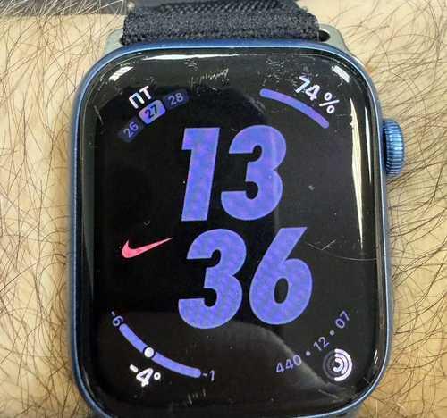 Apple Watch Series 7 45 мм