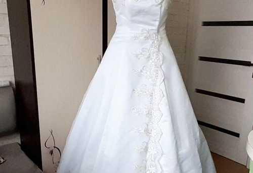 Свадебное платье р. 46 аксессуары