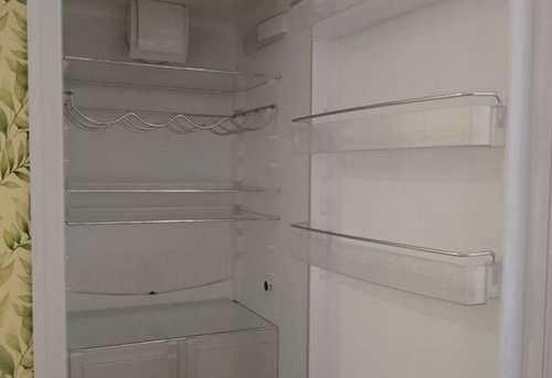 Встраиваемый холодильник IKEA исанде
