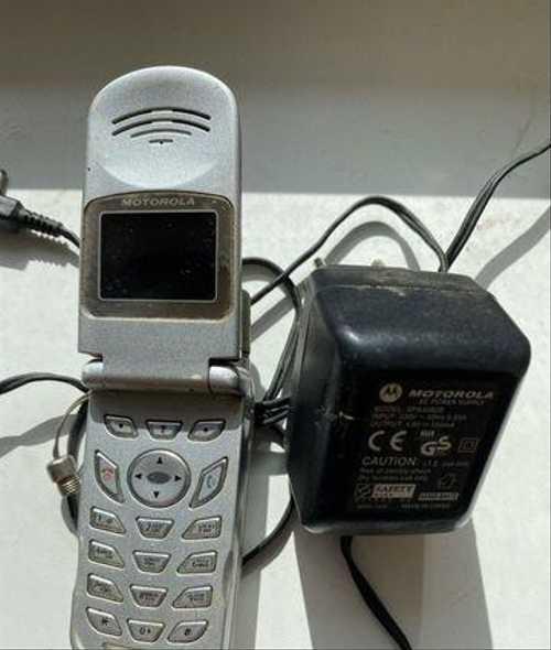Мобильный телефон Motorola V150