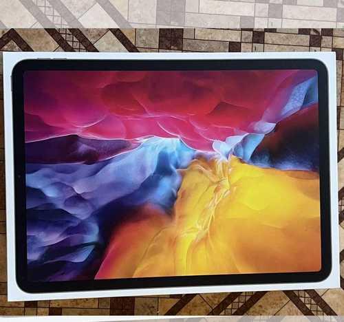 Коробка от iPad pro 2-го поколения
