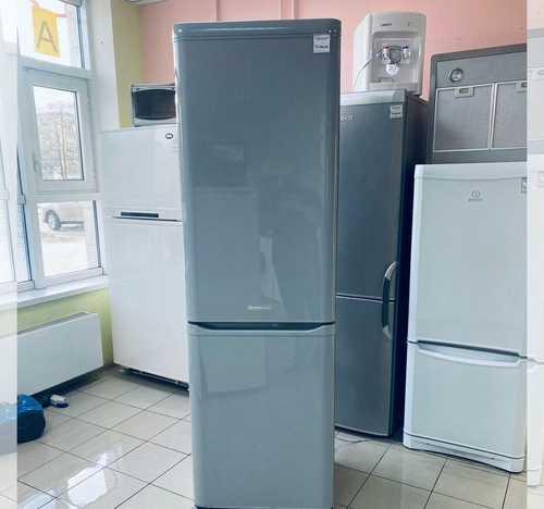 Холодильник Hotpoint Ariston бу Гарантия